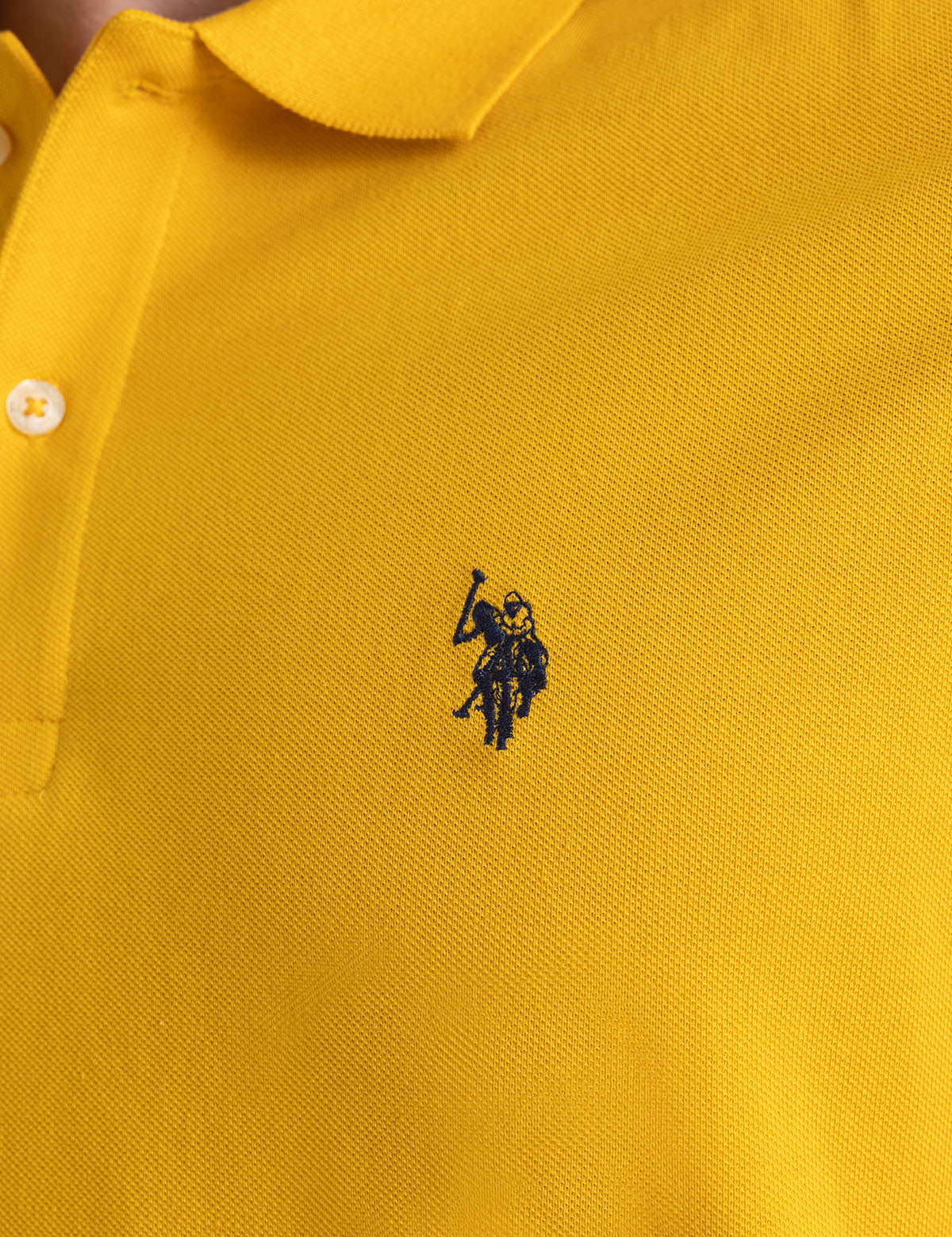 SOLID PIQUE SMALL LOGO POLO SHIRT– U.S. Polo Assn.