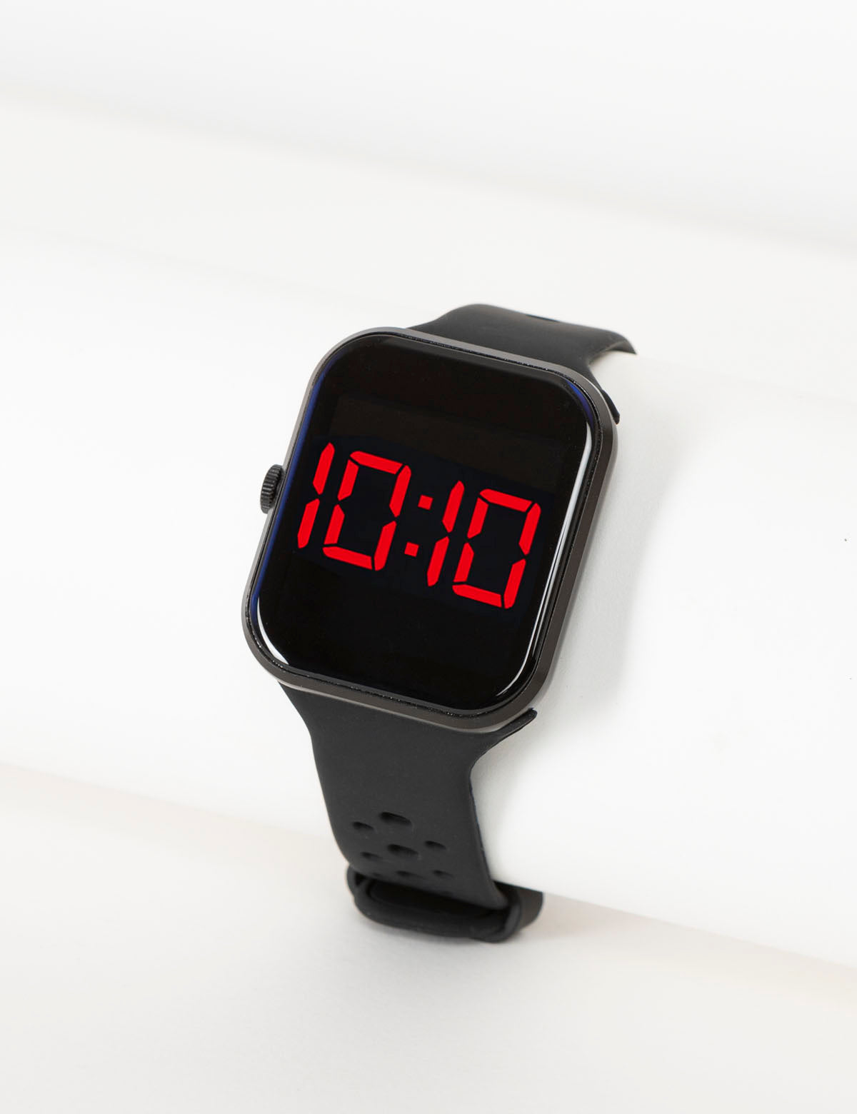 USPA SILVERTONE AND GRAY SMARTWATCH– U.S. Polo Assn.